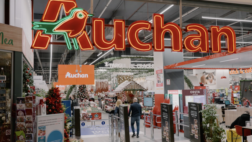 Auchan transformă hipermarketurile în Târguri de Crăciun magice - Stiri ...
